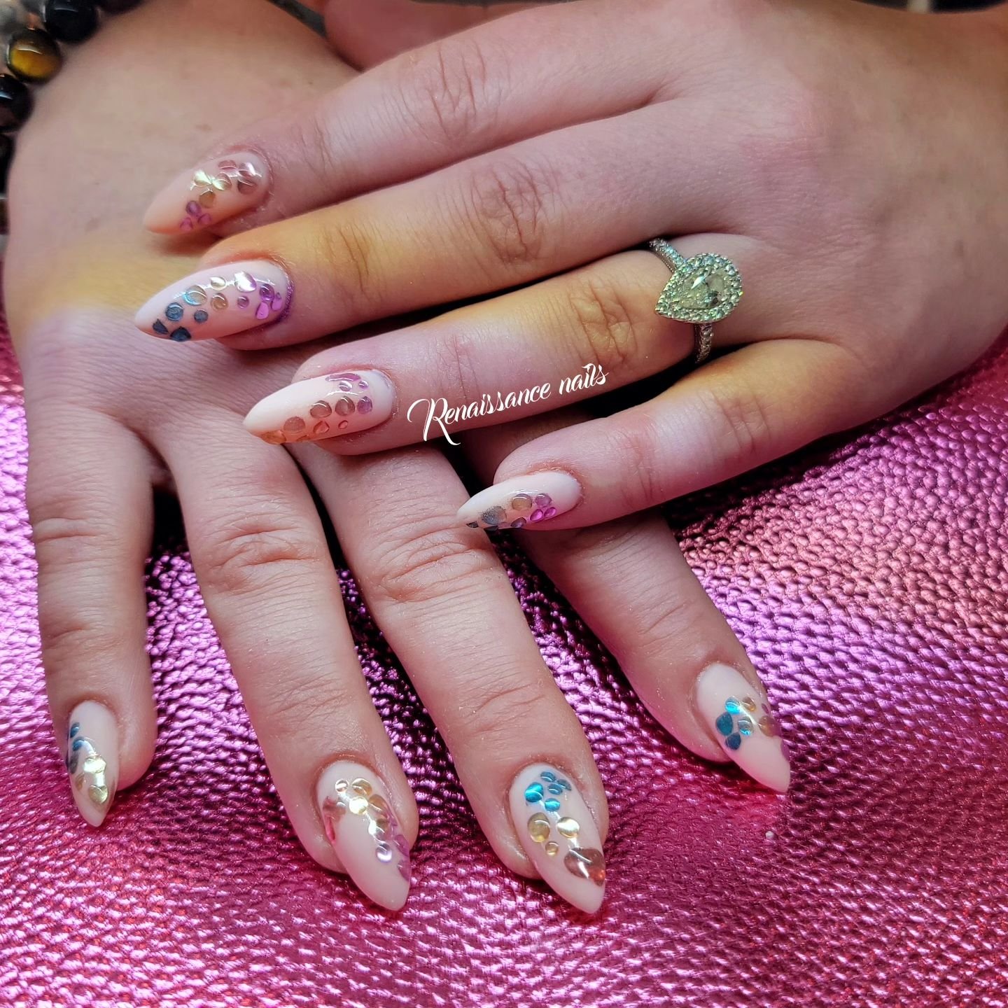 Signature Style: Custom Nail Designs for Every Personality - nailsalon ...